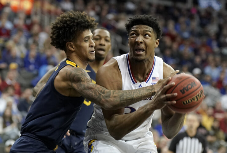 Limited minutes means Kansas’ David McCormack could be ‘fresh’ vs. TCU ...